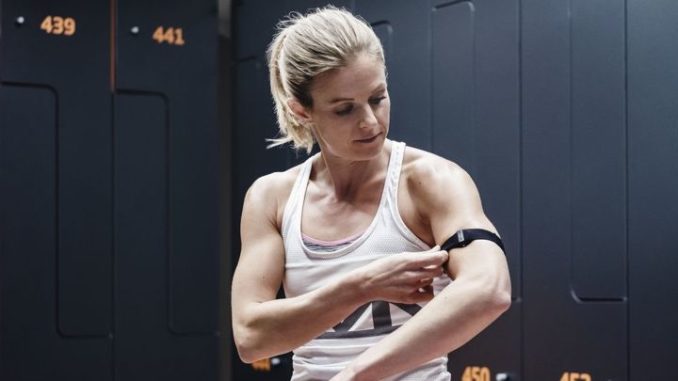 Upper Arm Fitness Tracker - Wearable Fitness Trackers